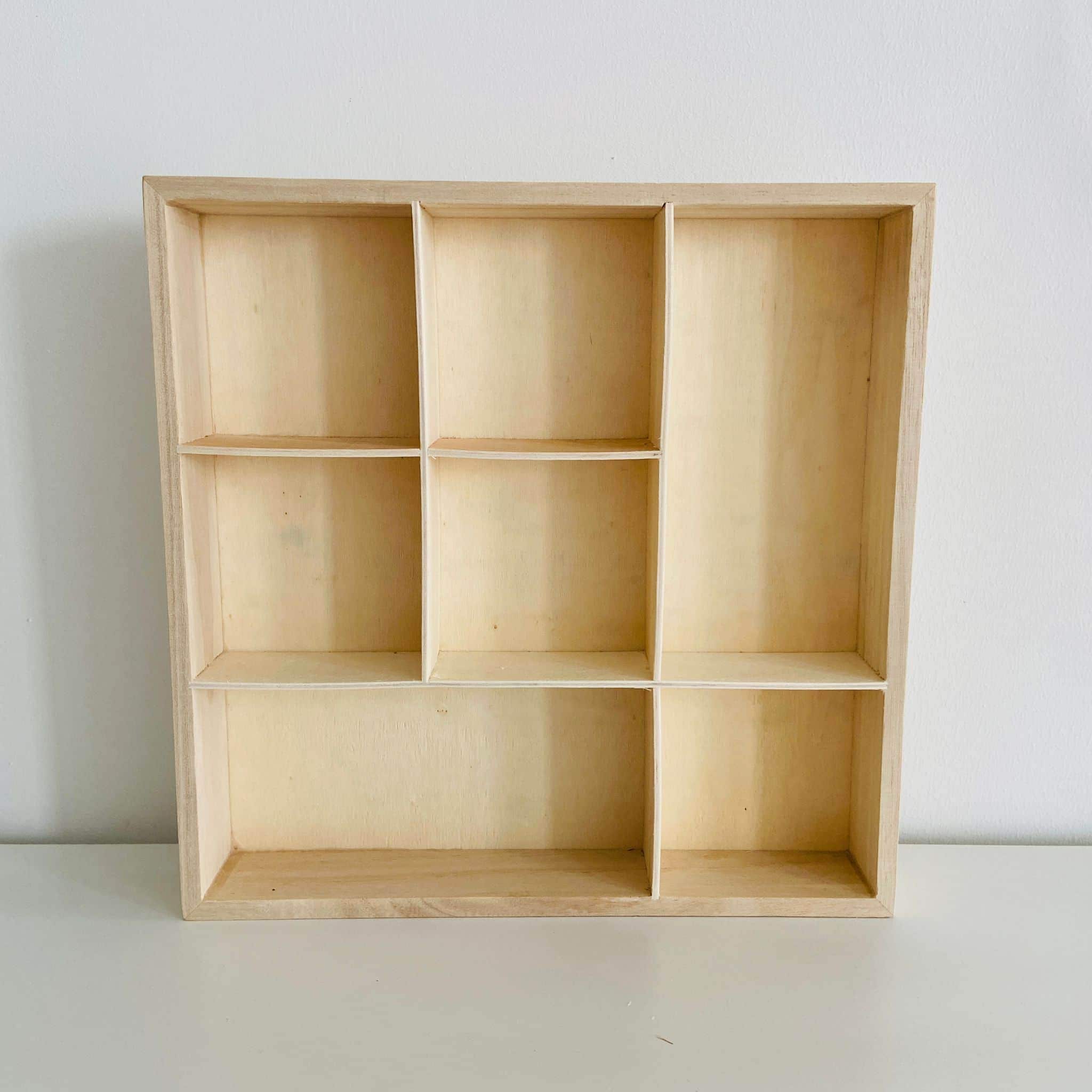 Houten letterbak met 7 vakken - liefsvanlauren.nl